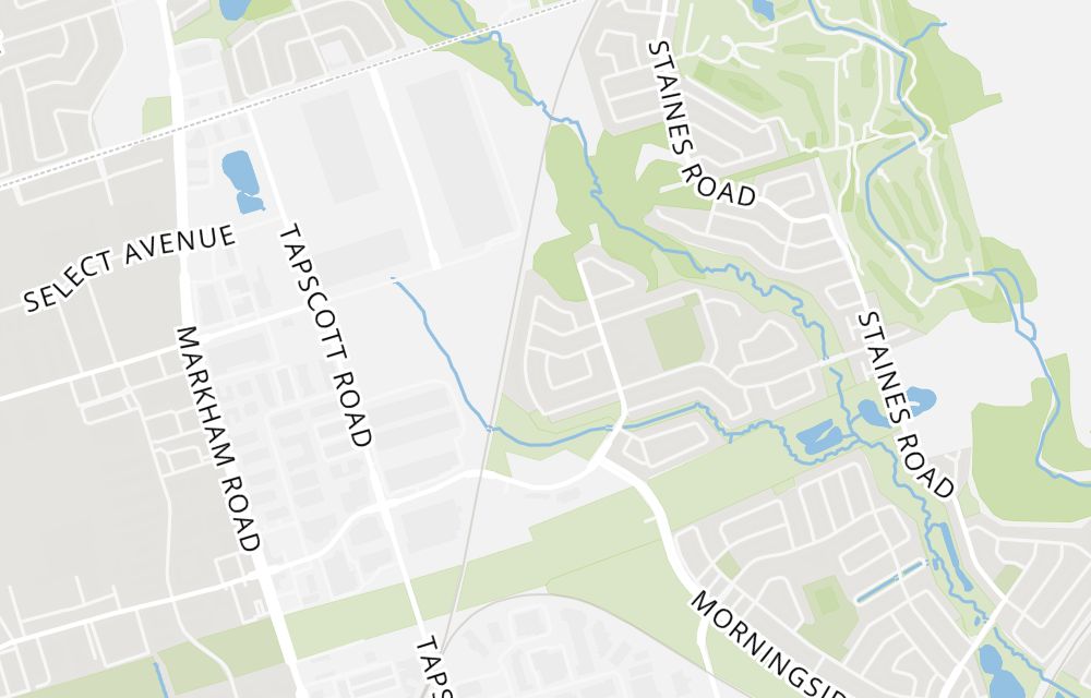 29 Hyacinth Cres, Toronto - 3 beds/2 bath | Strata