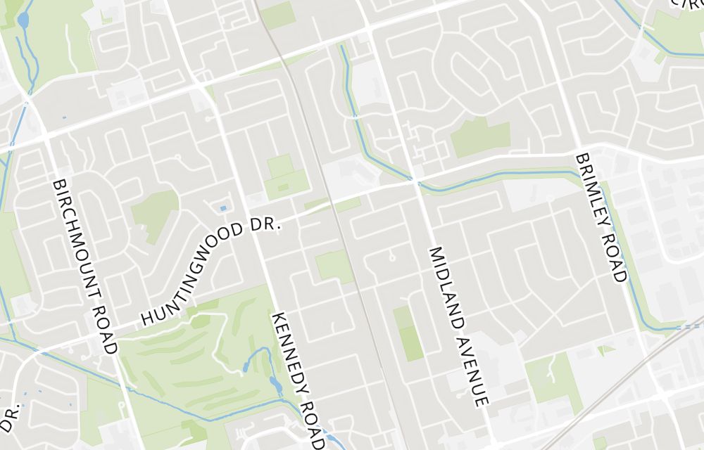 42 Emmeline Cres | 3 Beds + 1 | 2 Baths