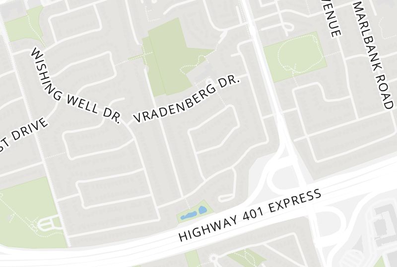 35 Shrewsbury Sq | 4 Beds + 1 | 2 Baths | strata.ca