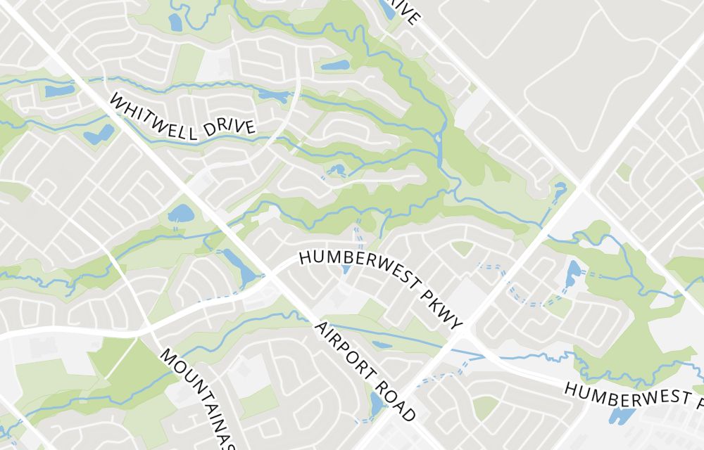 10 Maplecrest Crt, Brampton - 4 beds/5 bath | Strata